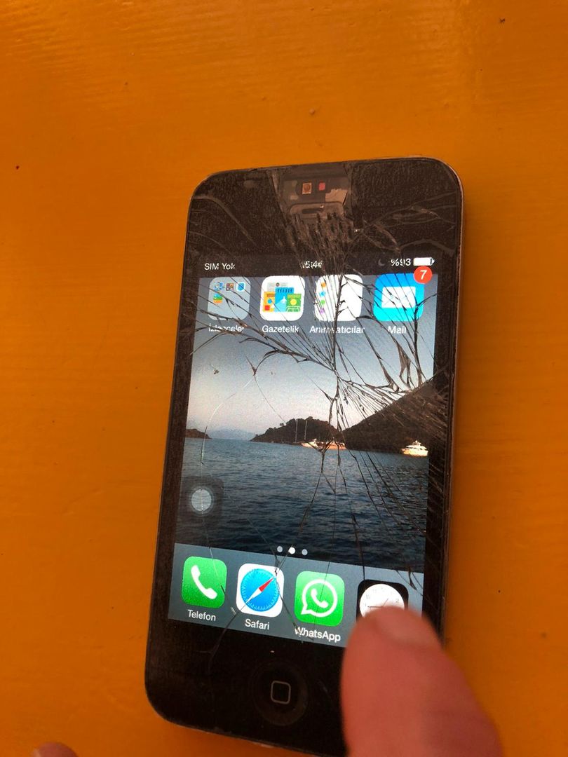 How to Fix a Cracked Screen on Your Mobile Phone in 14 Simple Steps ...