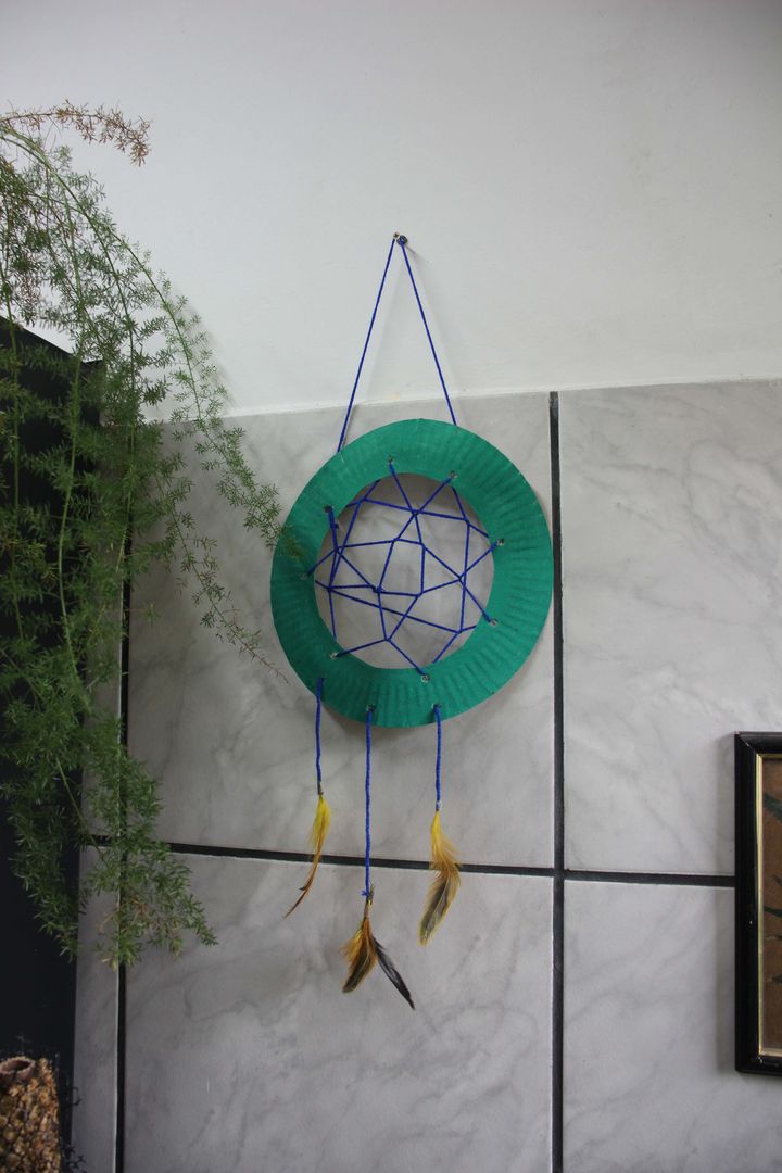 Paper Plate Dream Catcher in 11 Steps | Fun DIY Plus Good Dreams | homify