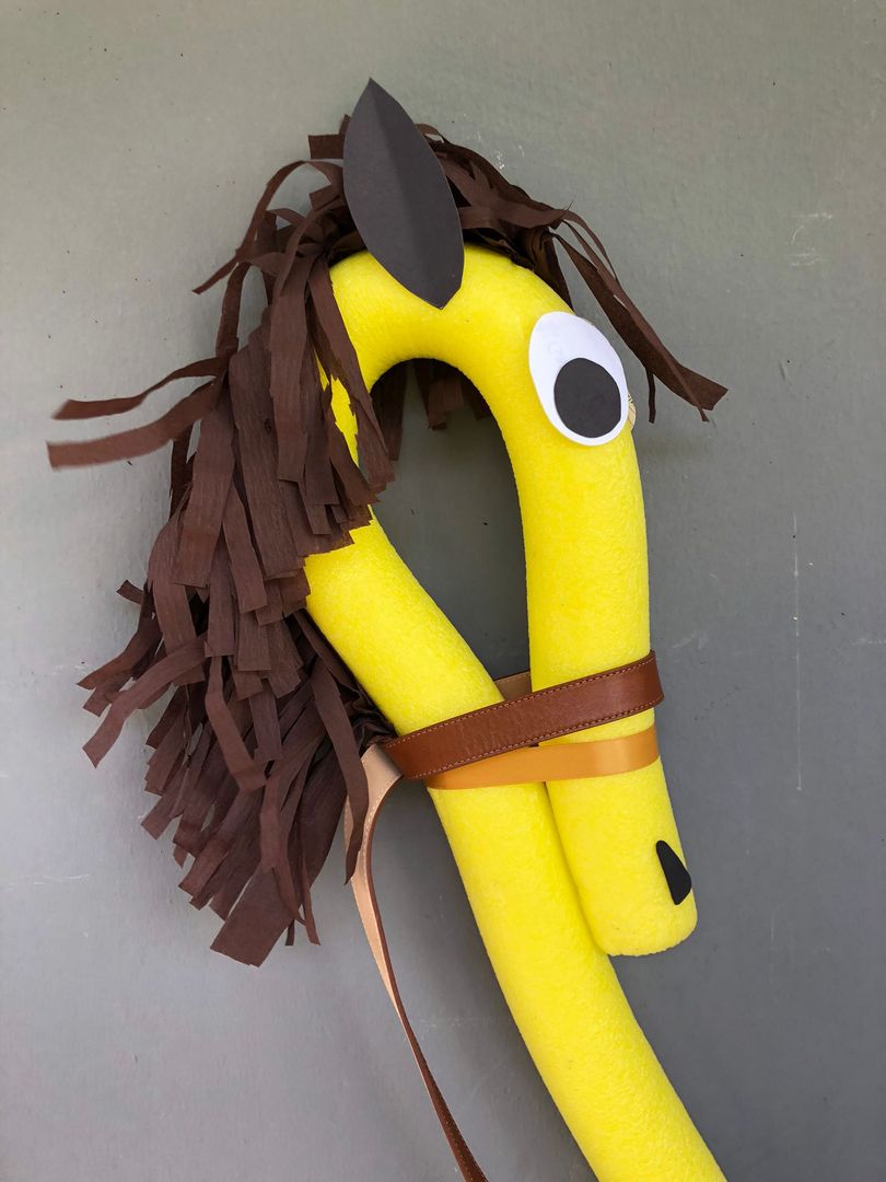 How to Make a DIY Pool Noodle Horse In 20 Steps | homify