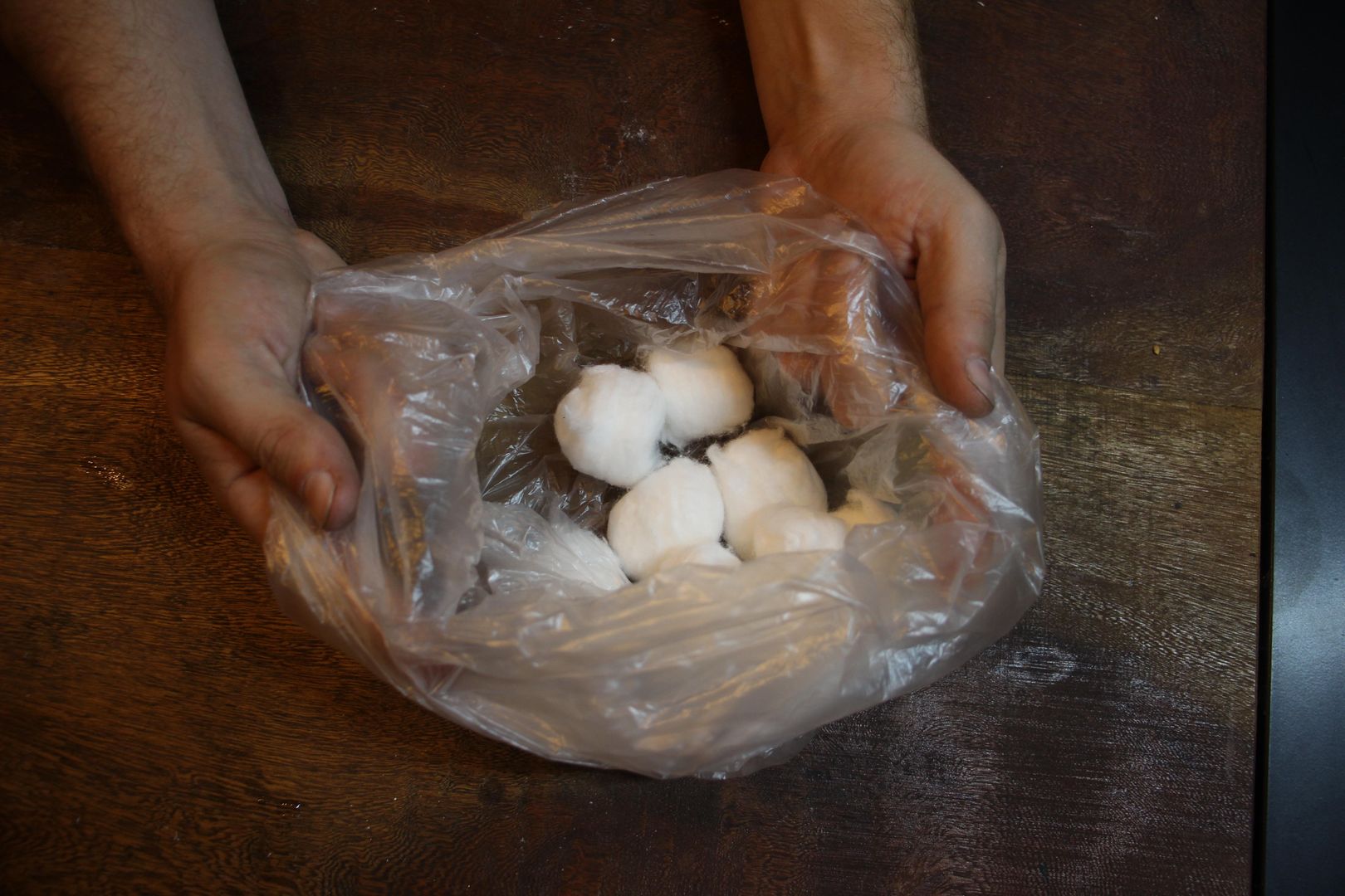 8 Step DIY Guide on How to Open a Tightly Knotted Plastic Bag | homify