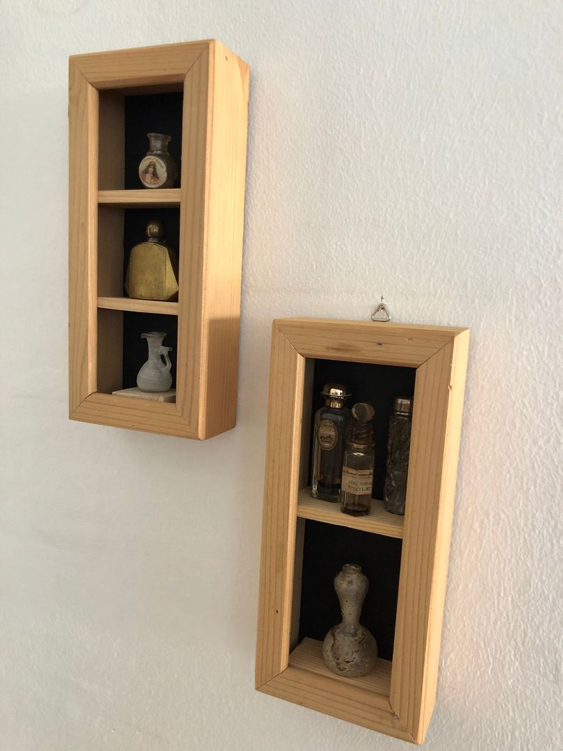 A Personalised Frame Shelf |How To Make A DIY Frame Shelf In 17 Steps ...