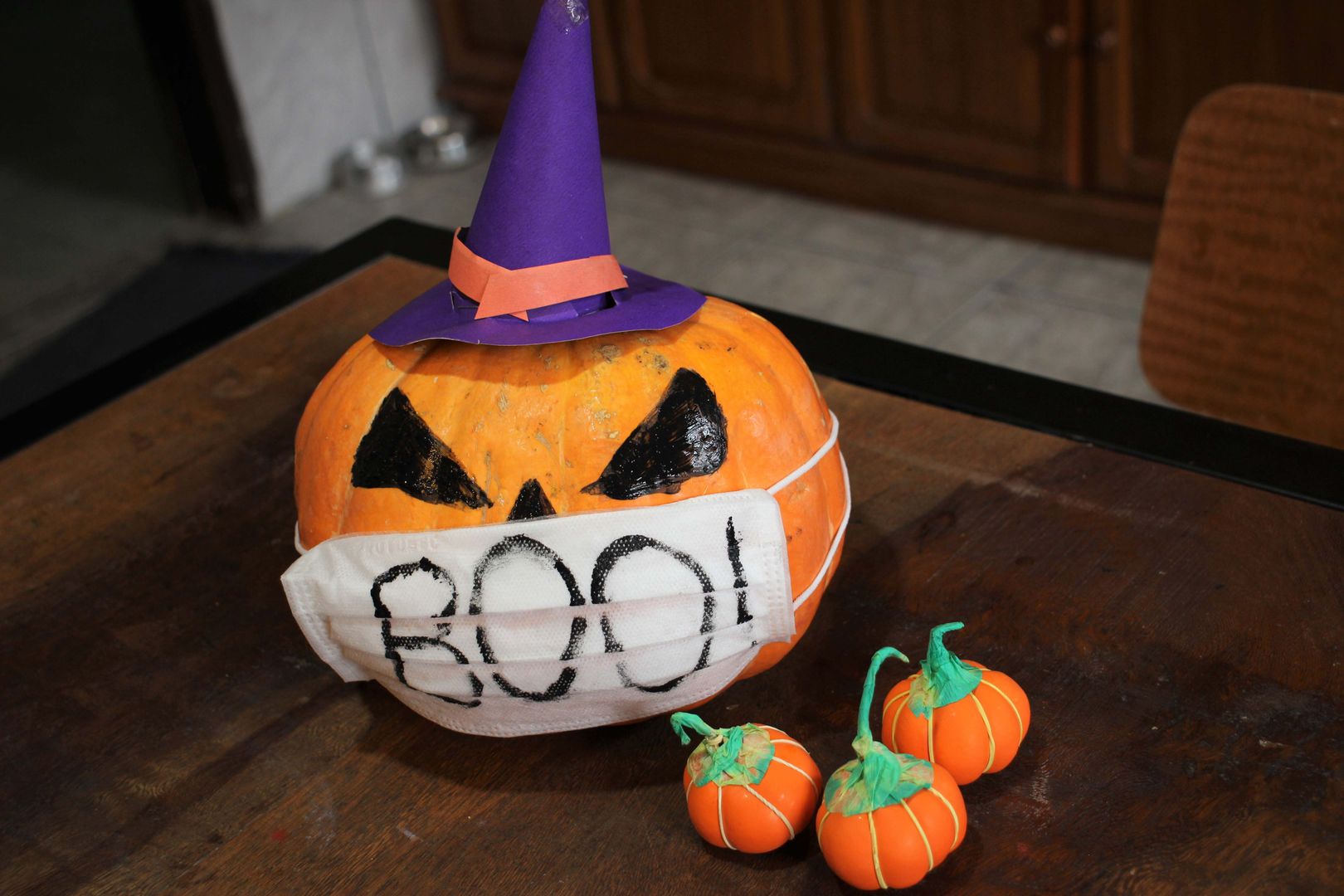 How to Make Pumpkin with a Face Mask l DIY Pumpkin Crafts for Halloween ...