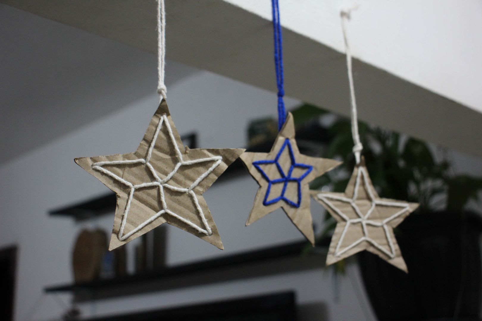 How To Make A Cardboard Star In 12 DIY Steps | homify