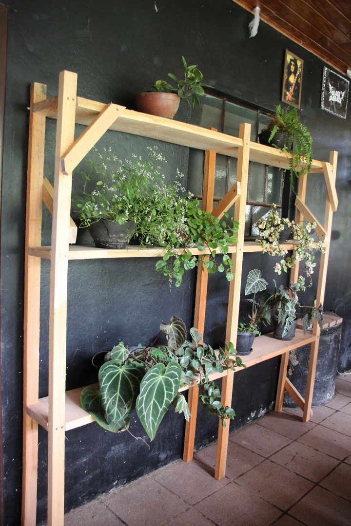 In 16 DIY Steps, Learn How To Make A Shelf Out Of Woods | A Woodwork ...