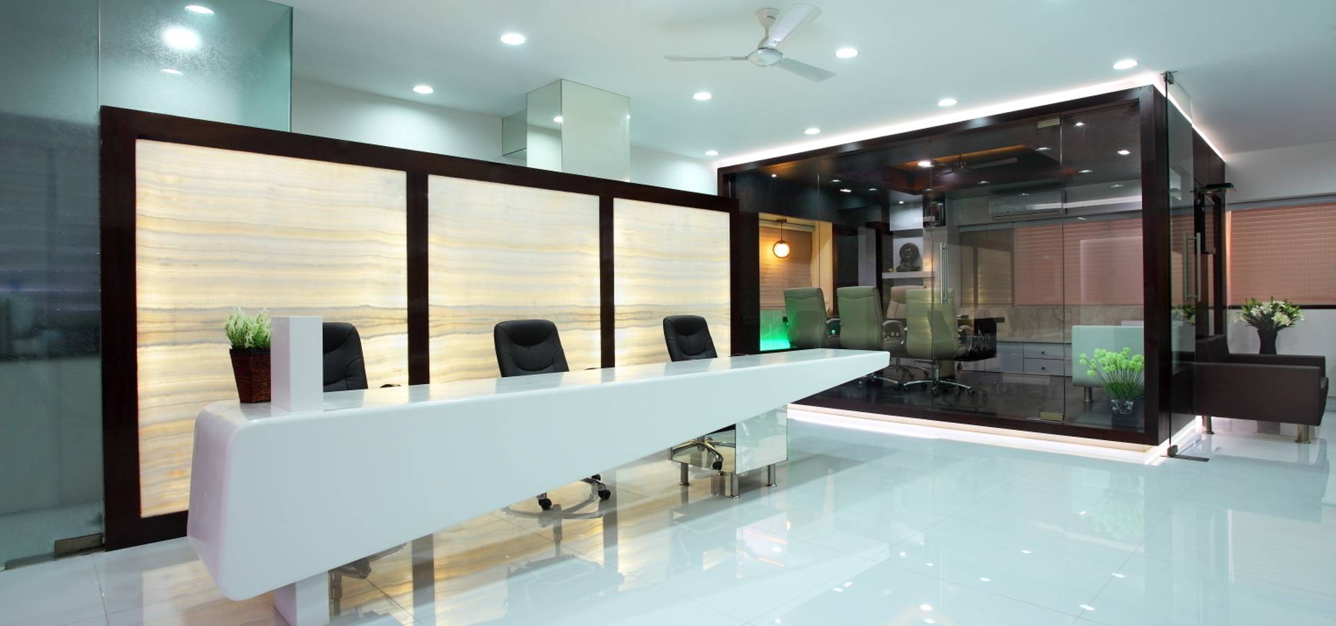 manoj bhandari architects: Arquitetos em Nashik | homify