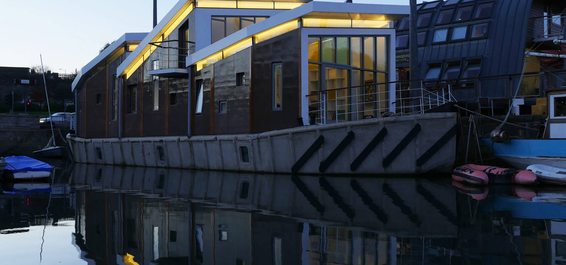 Floating Office on a 1941 WWII Ferro Cement Barge | homify