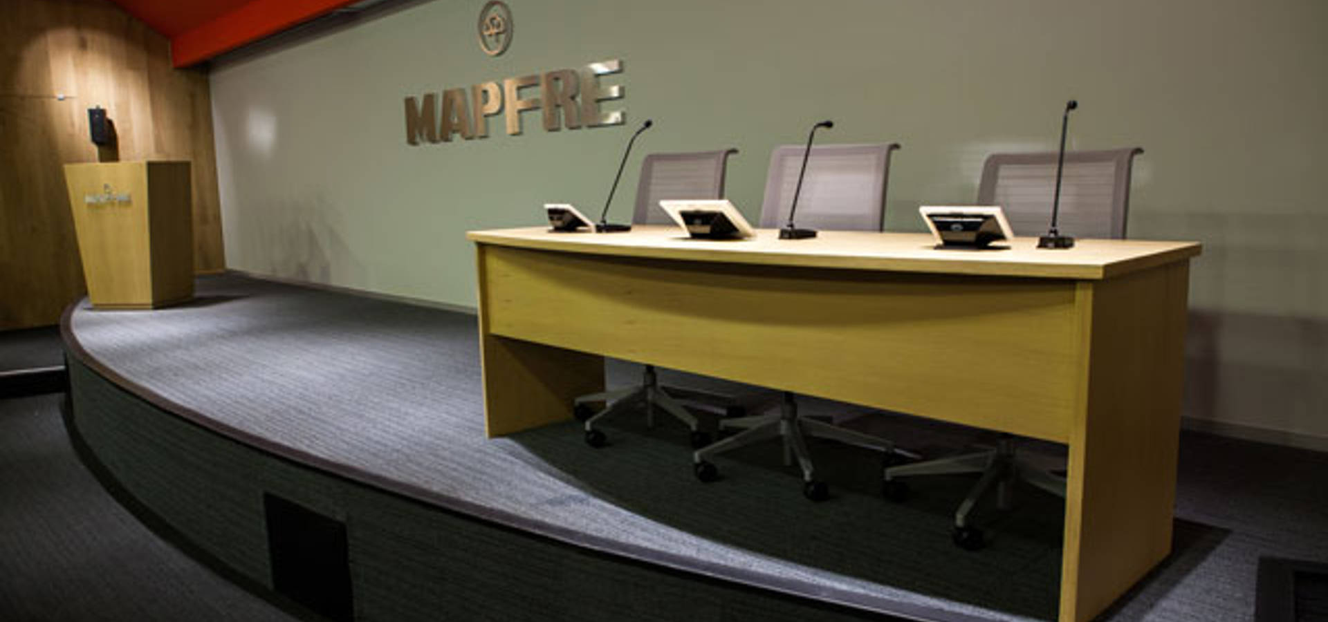 LUMBRA: Instalaciones y montaje electrónico en Guadalajara | homify