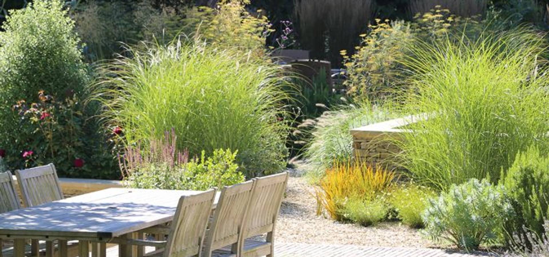 Andy Sturgeon Garden Design: Diseñadores paisajistas en Brighton | homify