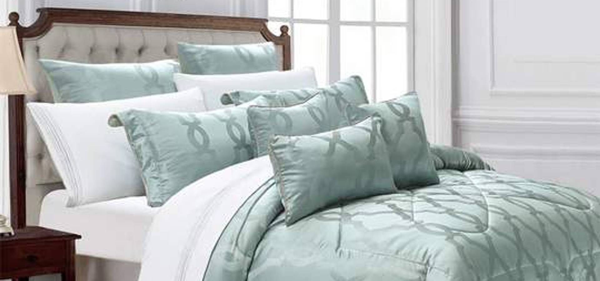 How Different Types of Bed Coverings Useful for Different Seasons? | homify