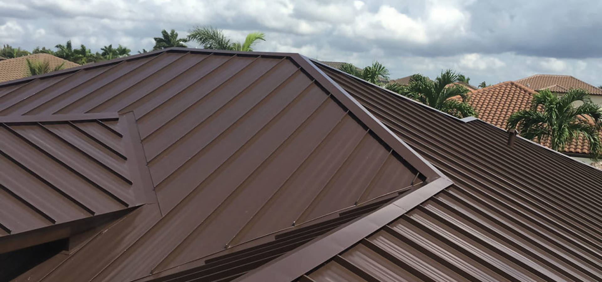 Miami Metal Roofing: Techos y desagües de techo en Miami | homify