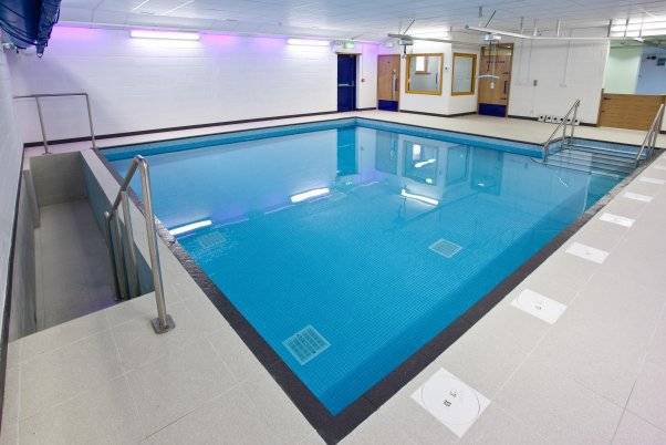 Advanced Hydrotherapy School Pool | homify