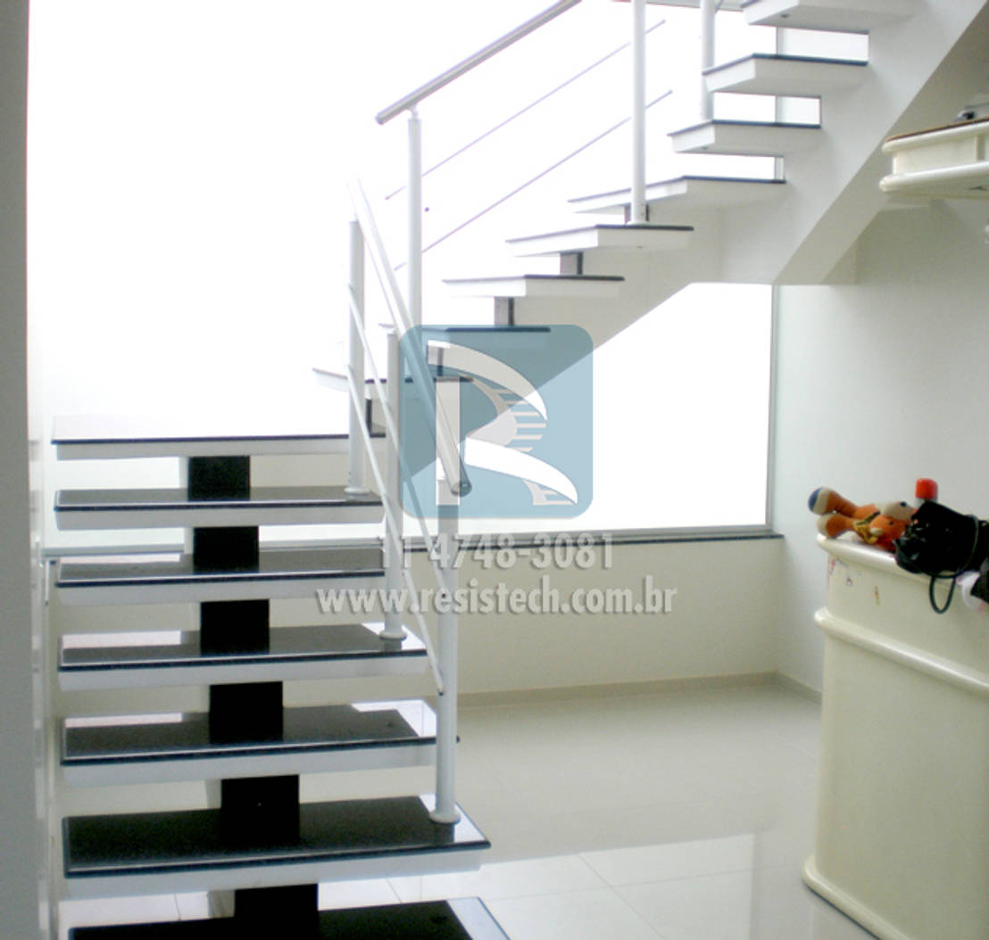 Escadas Viga Central | homify