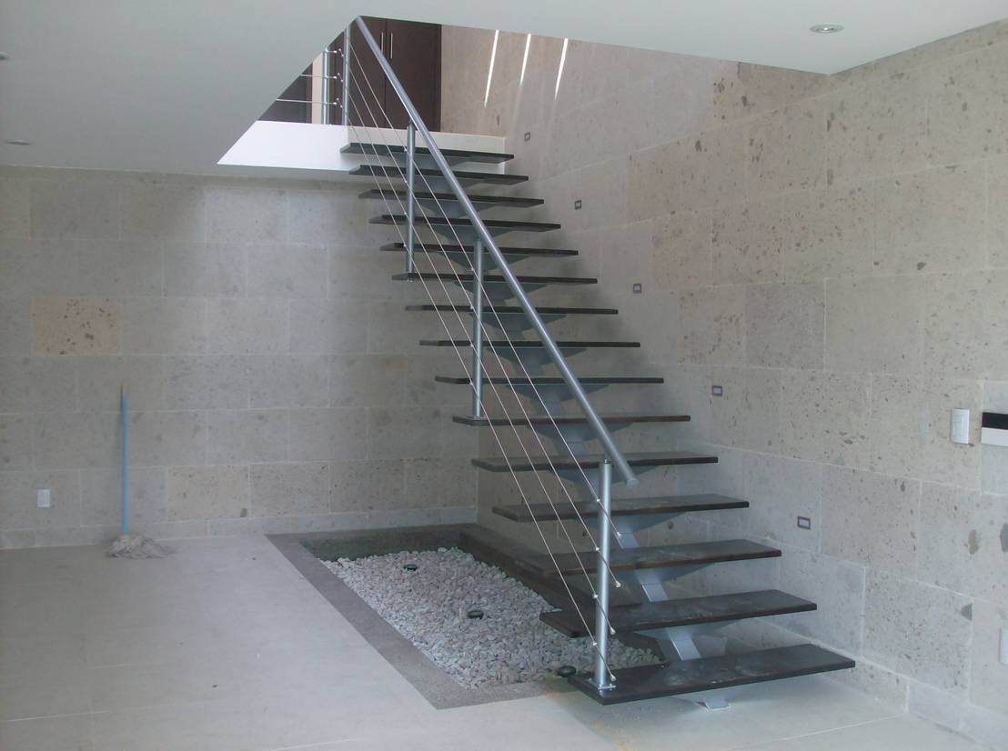 Escalera recta modelo MODENA | homify
