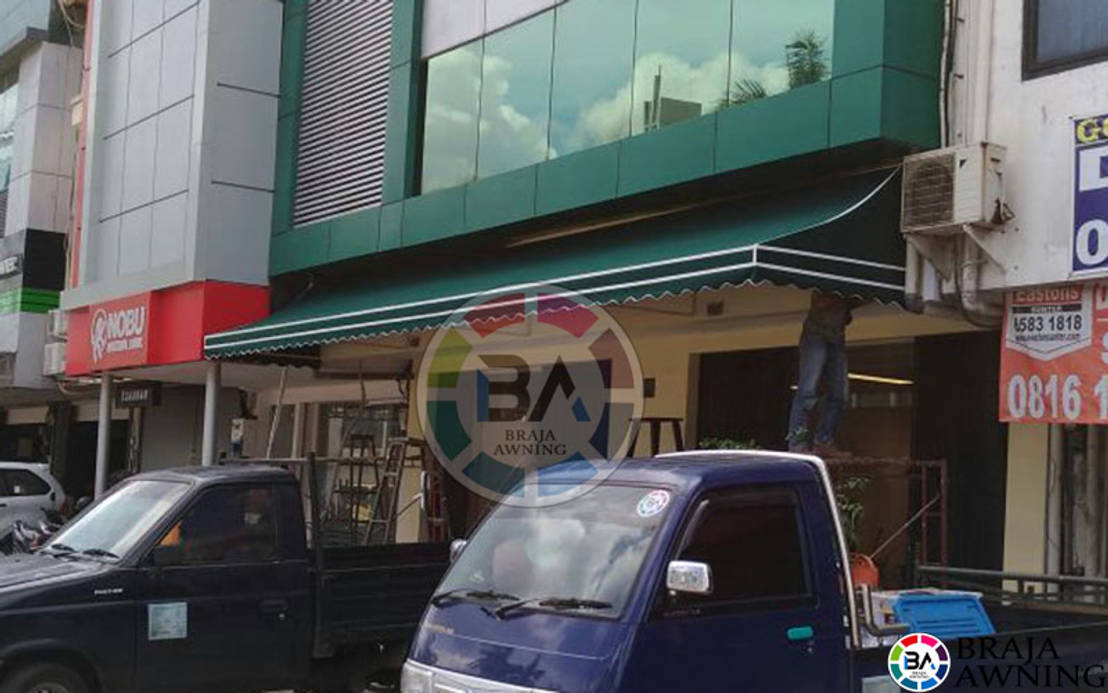 Canopy Kain Jakarta (Canopy Kain Toko Warna Hijau) | homify