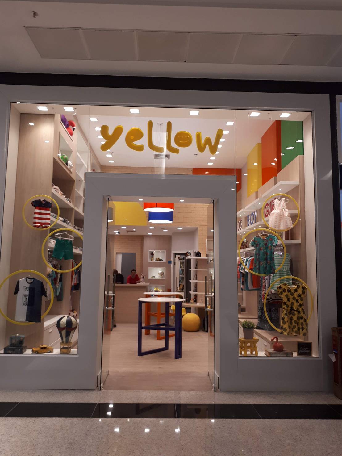 LOJA YELLOW | homify