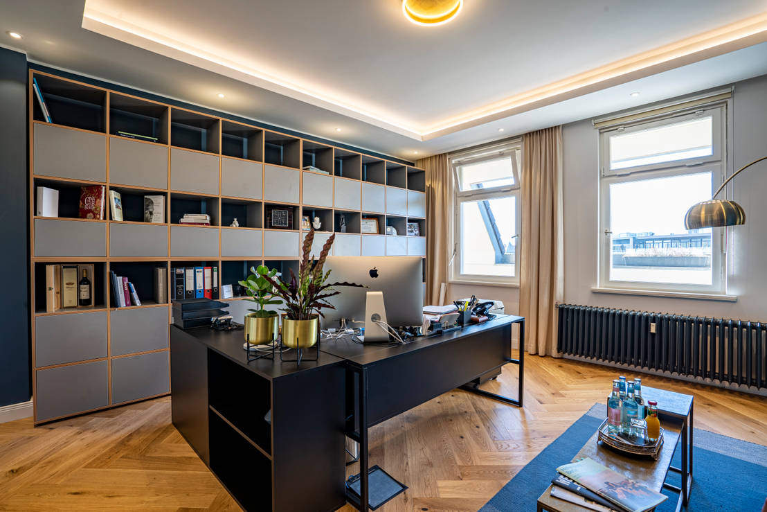 A lavish new postmodern real estate office space | homify