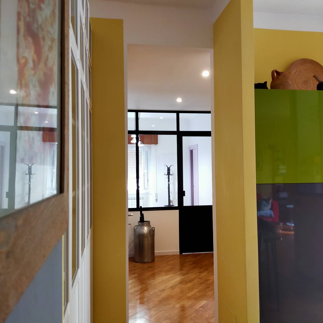 Vetrata in ferro e vetro per separare una camera | homify