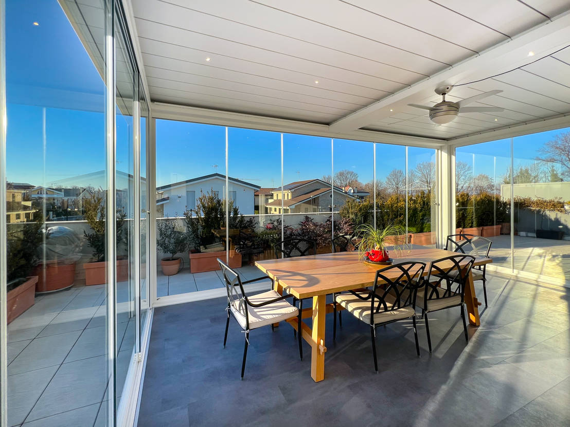 Belle Pergole - Pergola bioclimatica con vetrate scorrevoli a Padova ...