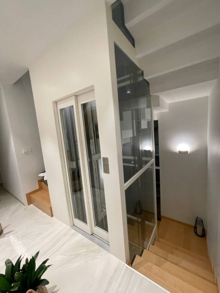 Ascensor Unifamiliar Panorámico en Playa de San Juan | homify