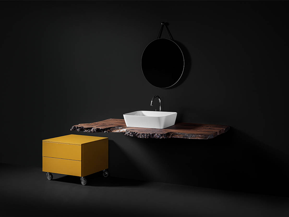 Piano Bagno in legno massello di Radica di Noce | homify