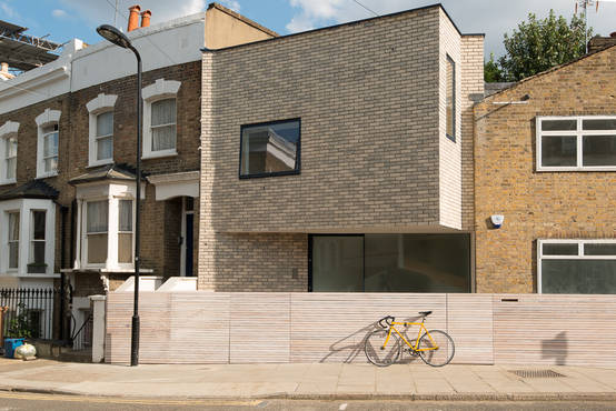 An edgy suburban home | homify