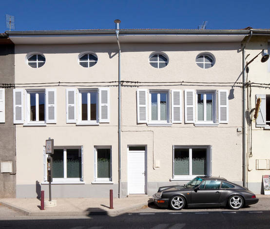 Two Houses Become One | homify