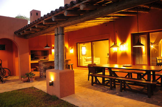 Quinchos rústicos y de madera ideales para los días de calor | homify