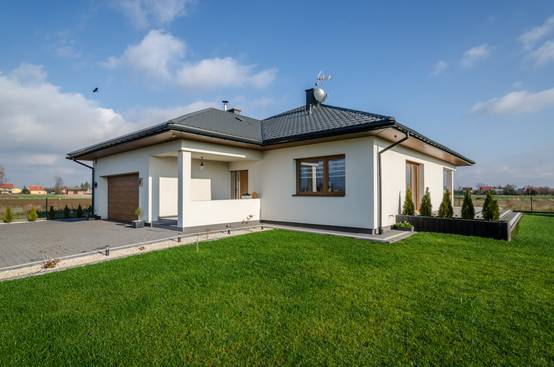 A modern and cozy home with vibrant surprises! | homify