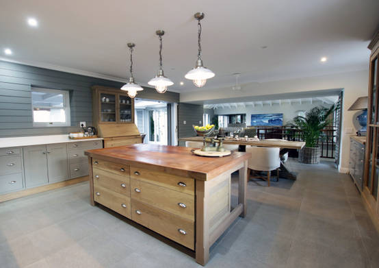 11 South African kitchens that were transformed by a kitchen island ...