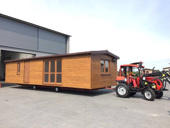 A mobile wooden home with a surprisingly spacious interior | homify
