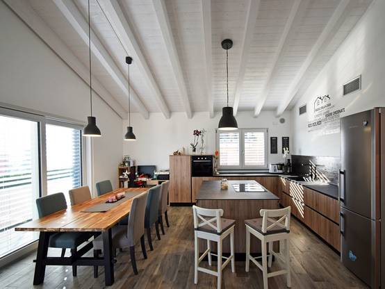 Progettazione e Realizzazione Casa Unifamiliare Sostenibile in Legno | homify