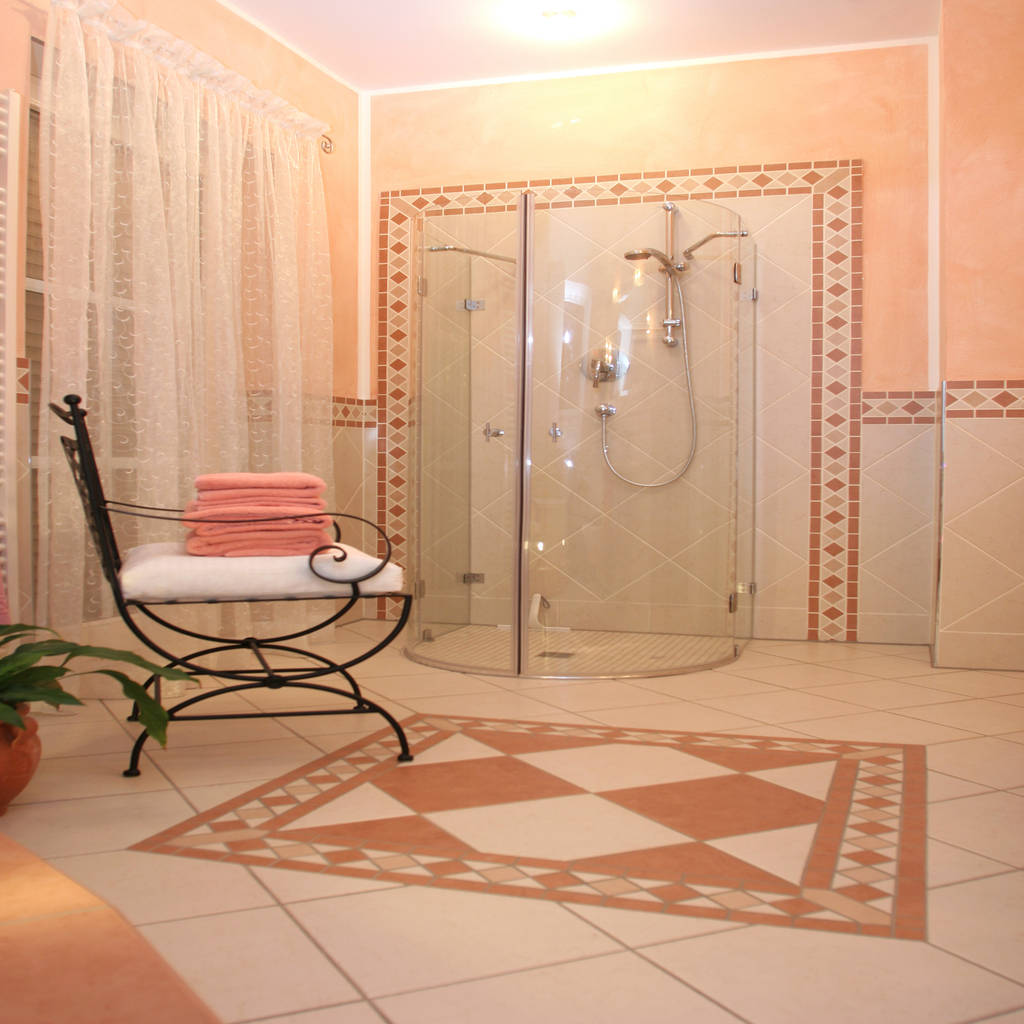 Badezimmer mediterrane badezimmer von fliesen hiersemann mediterran | homify