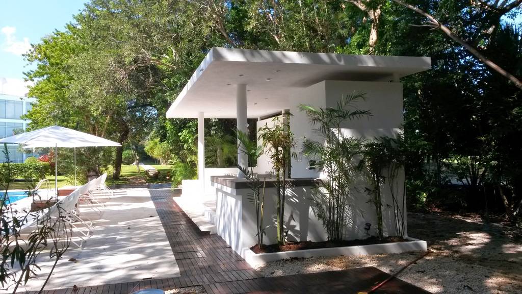 Area comun condominio azul en playacar, sandro bortot arquitecto | homify