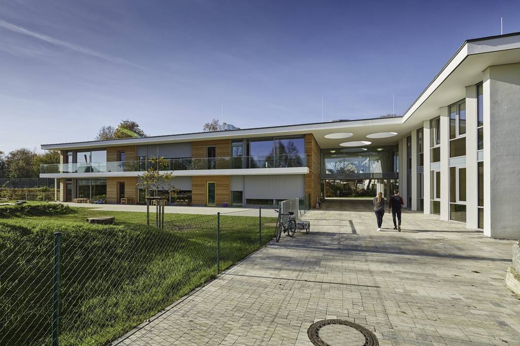 Neubau der städtischen sing und musikschule und kita lauf pöllot ...