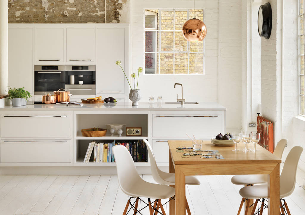 Linear kitchen by harvey jones | homify