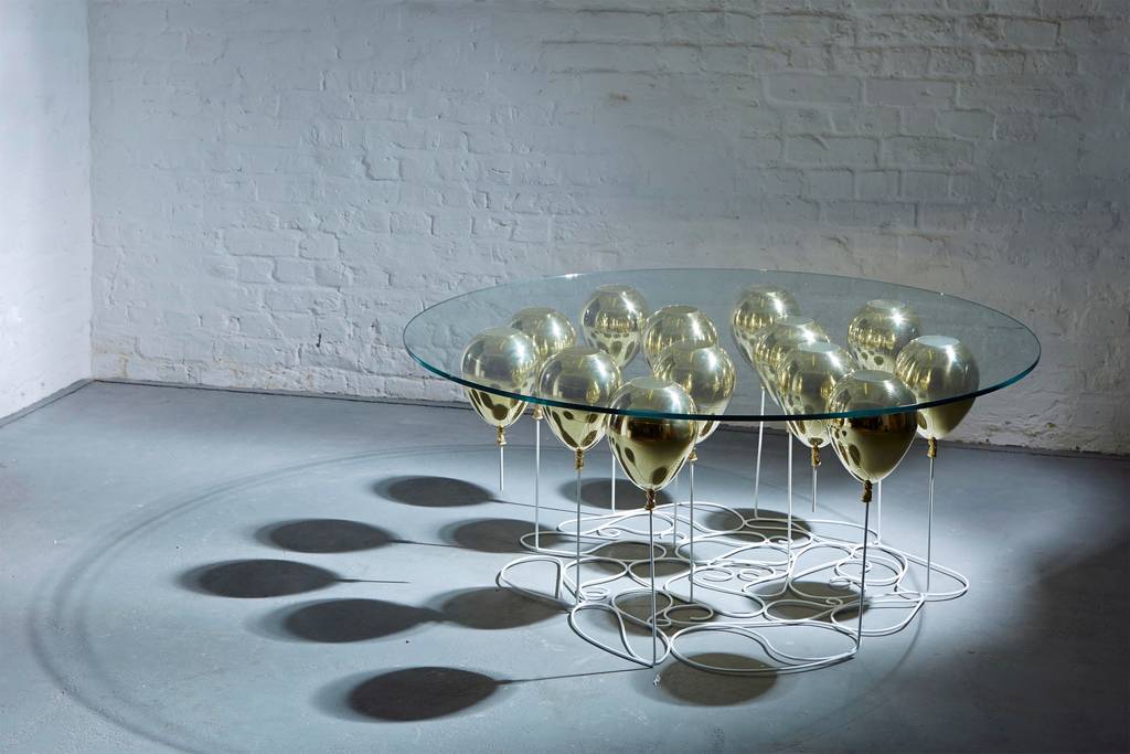 Up balloon coffee table, round edition 2015 | homify