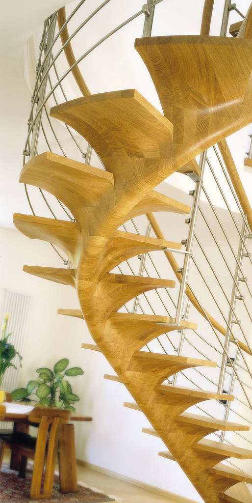 Pentagon - eine organische holztreppe, siller treppen/stairs/scale | homify