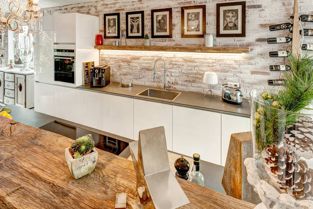 Küche modern und altholztheke, zaborowski ** kreativer innenausbau | homify