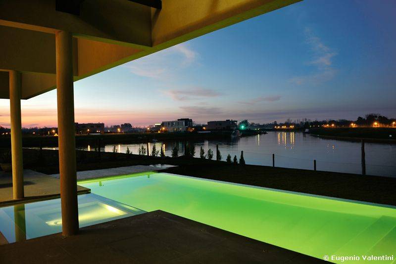 Piscina nocturnas, parquearte piscinas como iconos de diseño. | homify