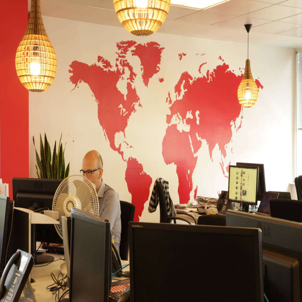 Extra large world map vinyl wall sticker decals | 호미파이 & homify