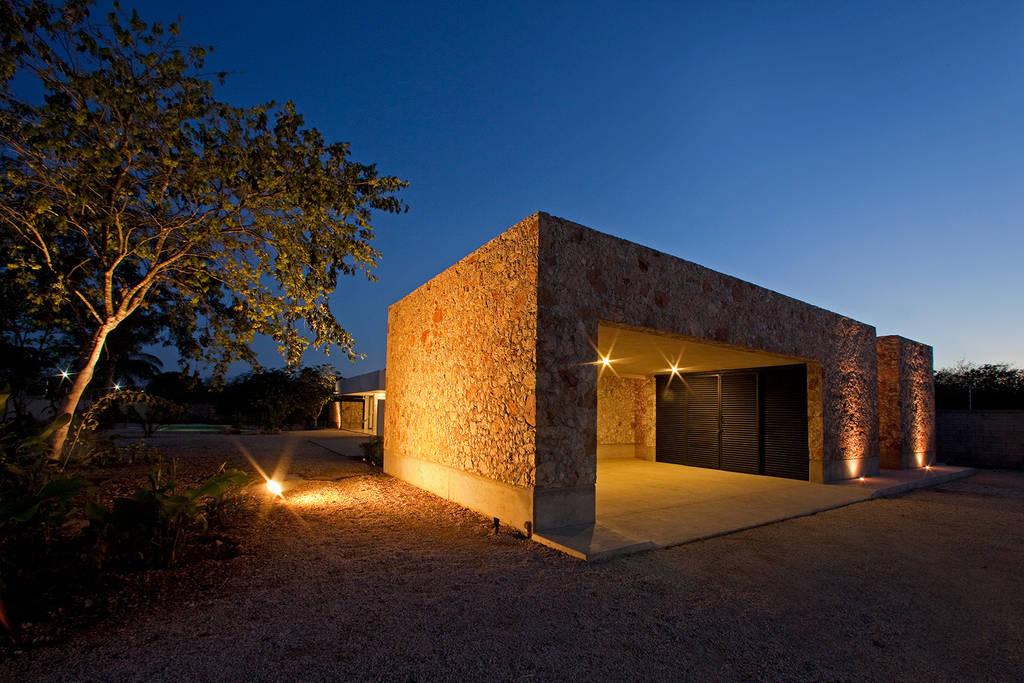 Casa gershenson garajes modernos de gonzalez amaro moderno | homify