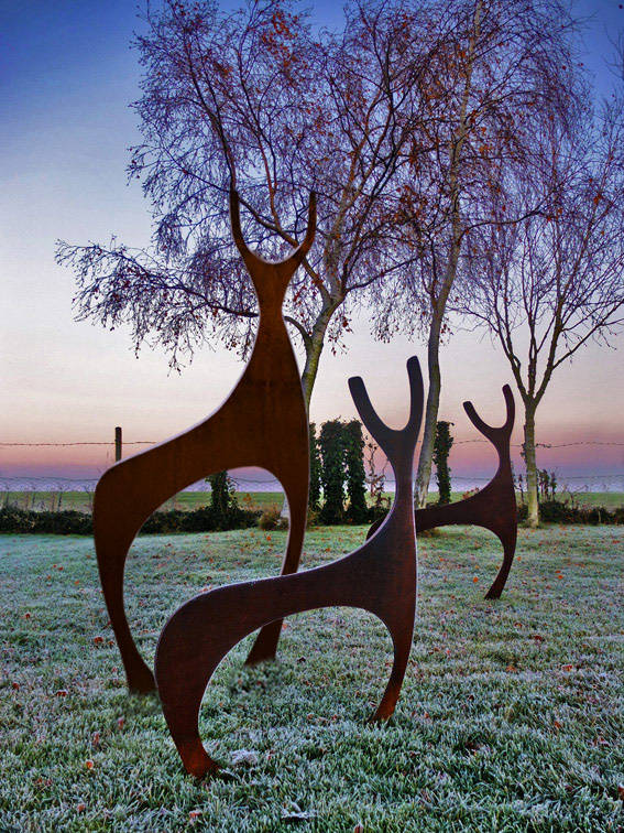 Deer garden sculptures | homify