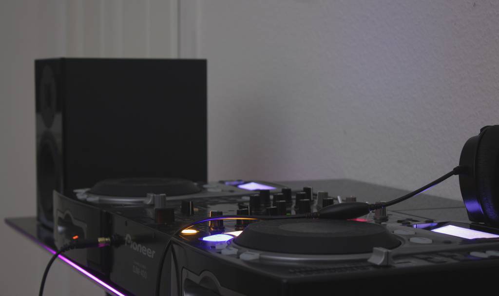 Detail des dj-pults | homify