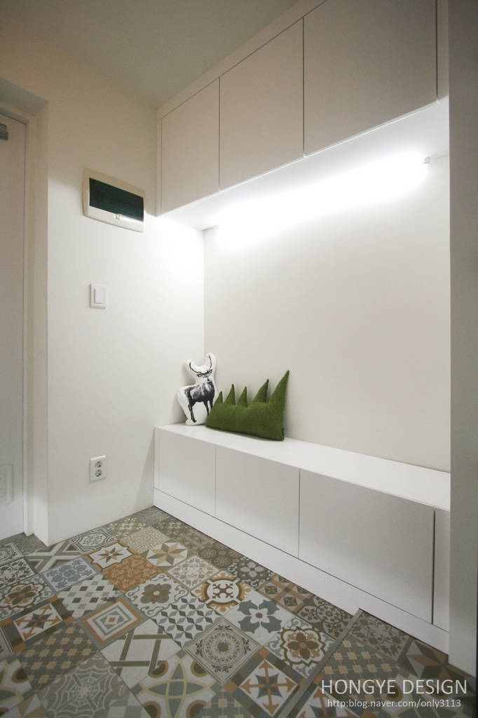 아이셋과 부모님이 함께 사는 집_48py, 홍예디자인 | 호미파이 & homify