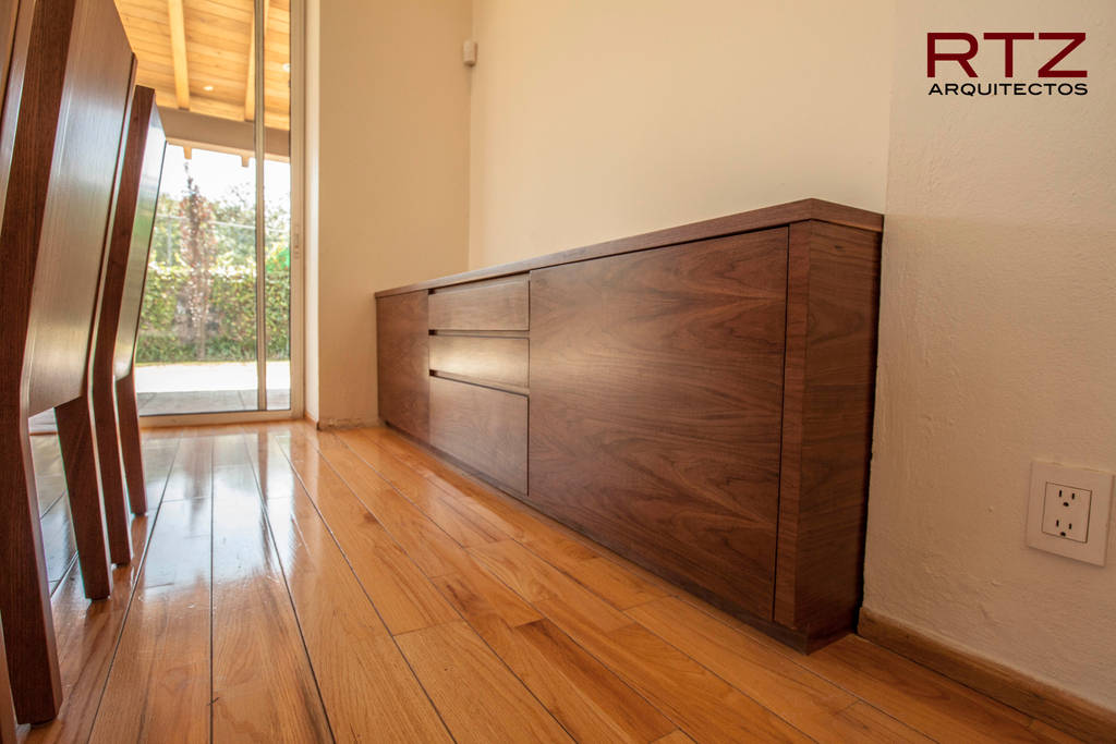 Trinchador para comedor en nogal | homify