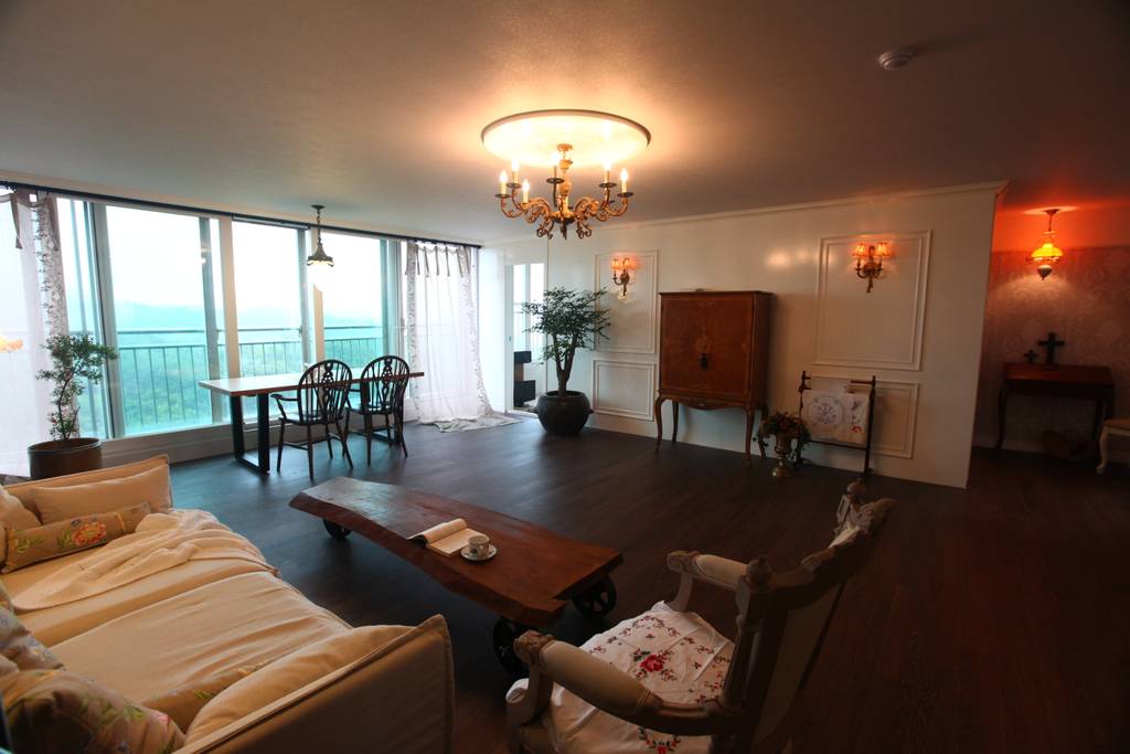 Apples house , apple style | 호미파이 & homify