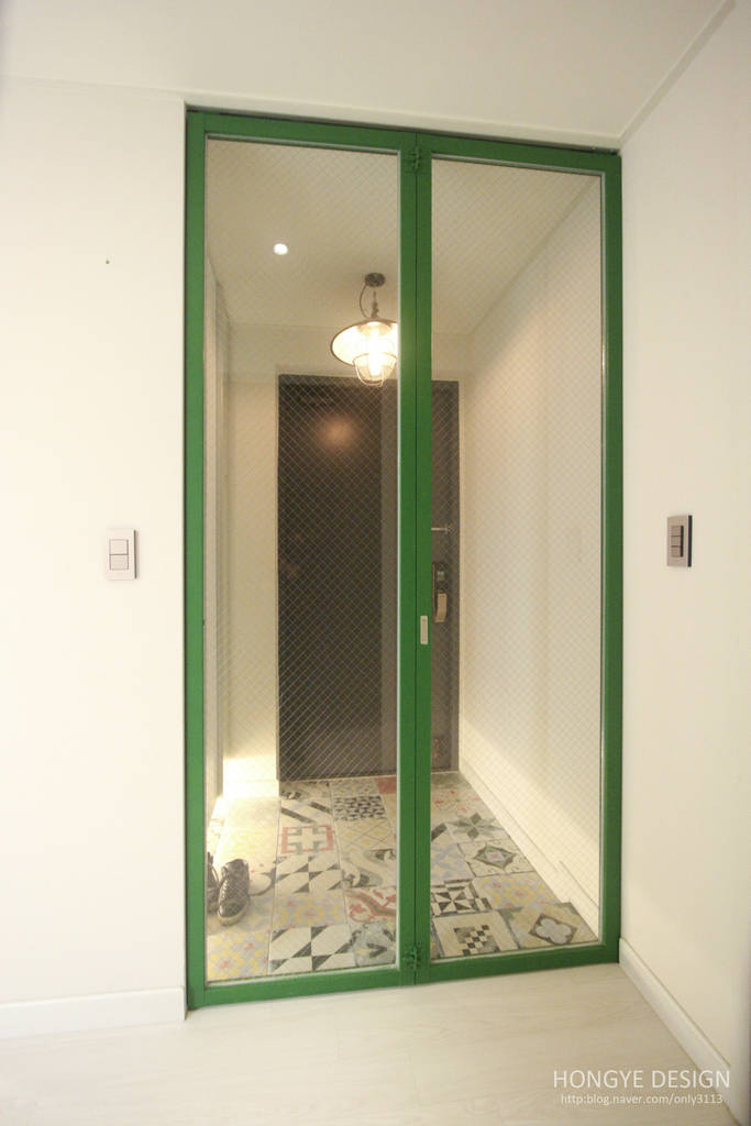 4인가족이 사는 화이트톤의 깔끔한 집_32py, 홍예디자인 | 호미파이 & homify