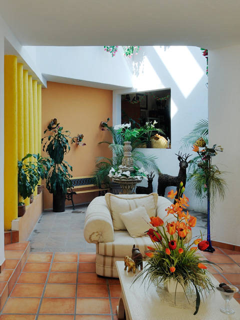 La sala excelencia en diseño salones coloniales ladrillos amarillo | homify