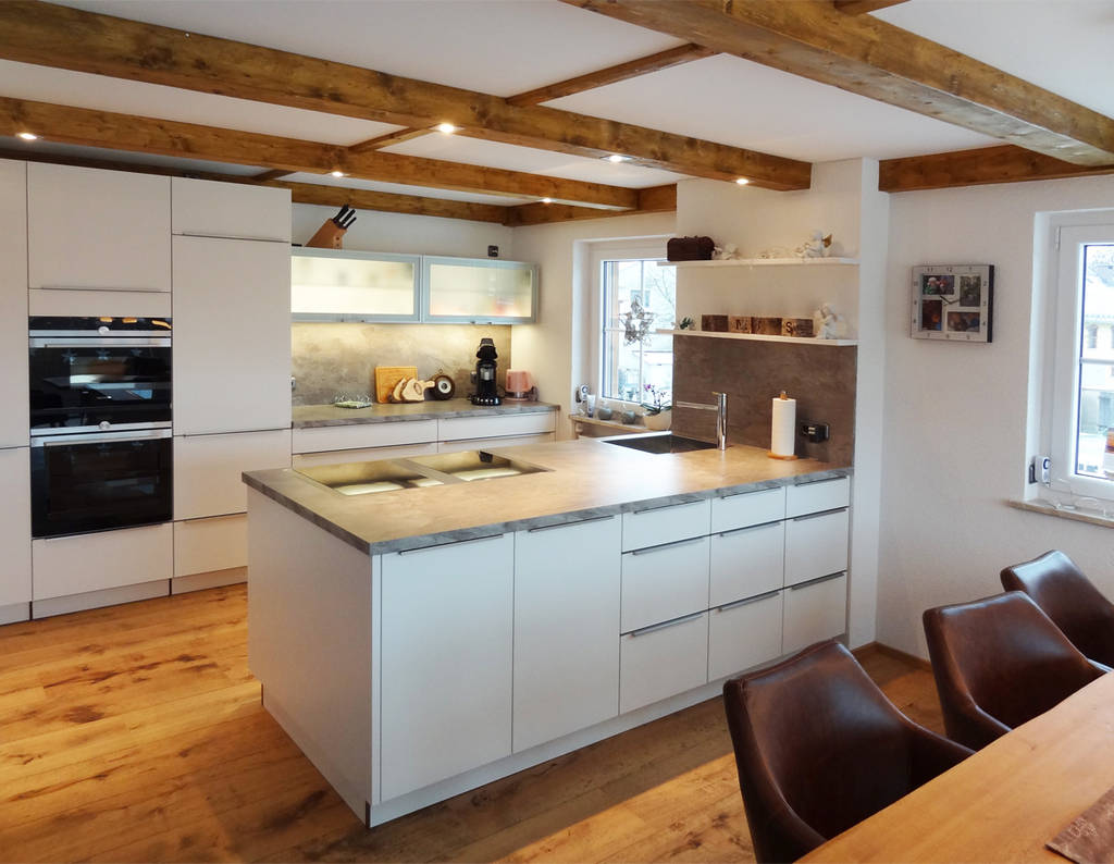 Küche in matt weiß lackiert | homify