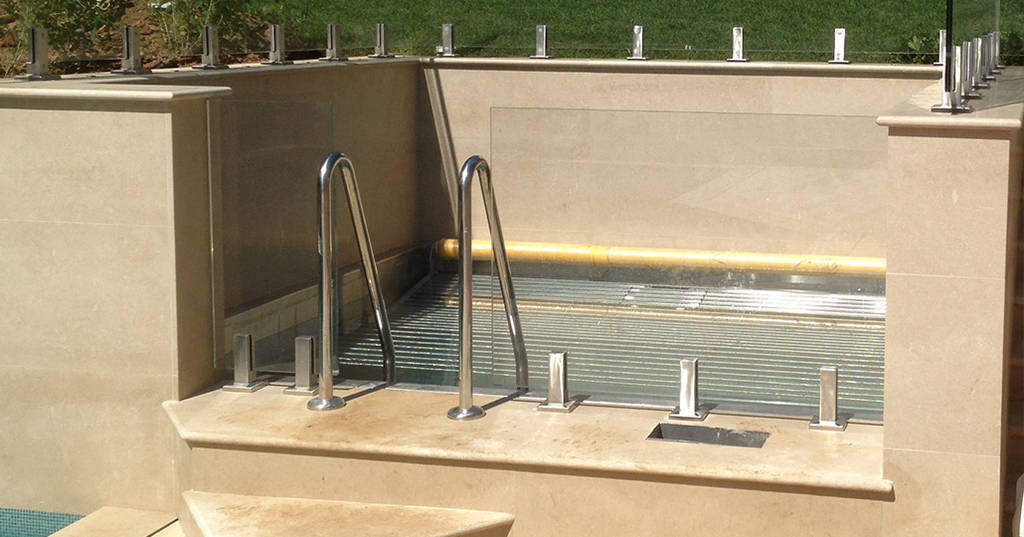 Stainless steel spa | homify